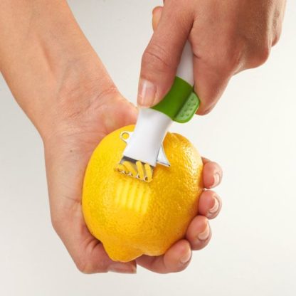 Best Zester Reviews (2022): Top-Rated Tools - WarmChef.Com